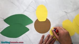 Sunflower Craft for Preschoolers (Free Template) - Crafting Jeannie